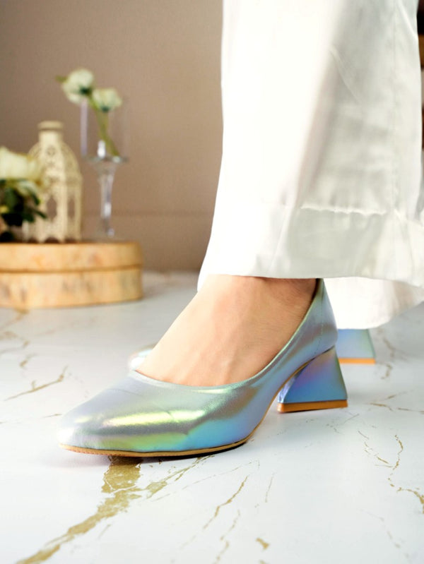 Parish Footwear | Men & Women Footwear Store | Order Online Pakistan