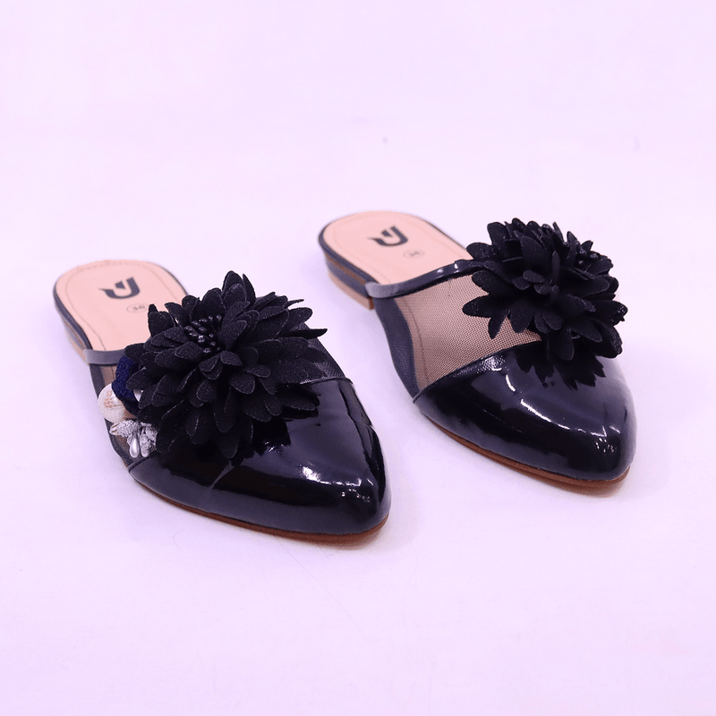 Parish Footwear | Men & Women Footwear Store | Order Online Pakistan